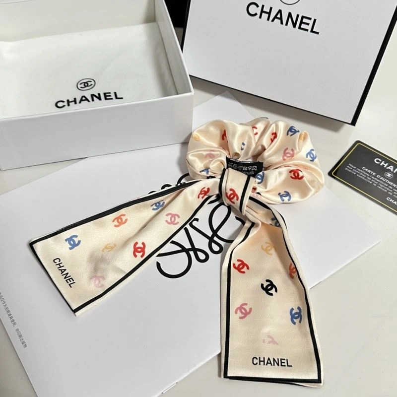 Low-cost Chanel Hair Hoop