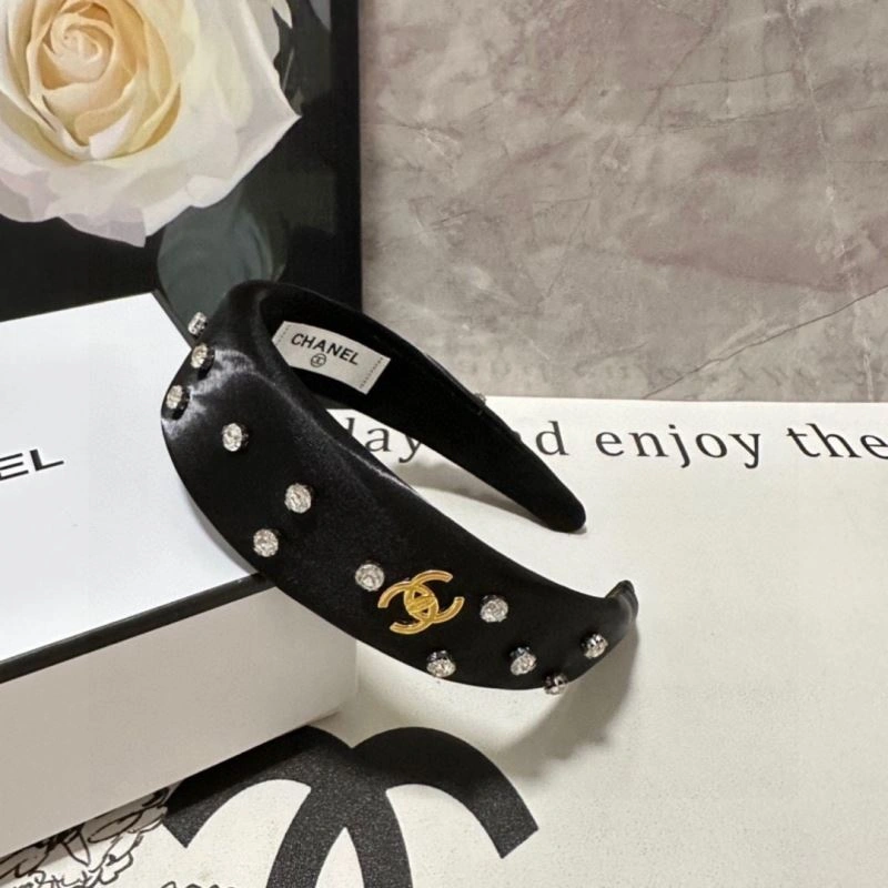 Top match Chanel Hair Hoop