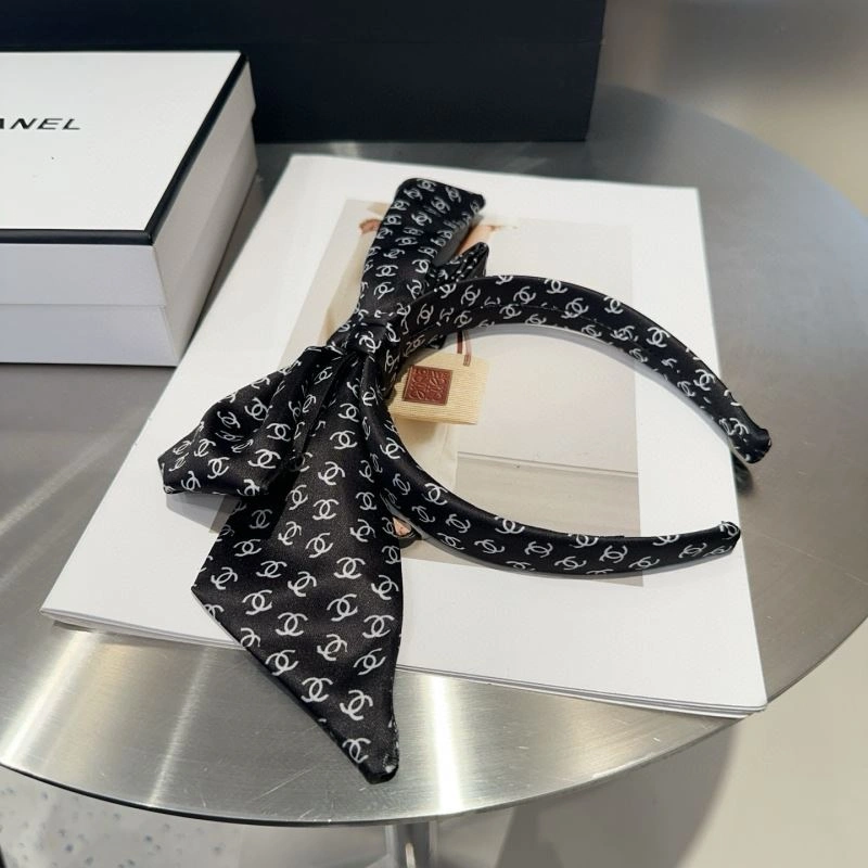 Value-priced Chanel Hair Hoop