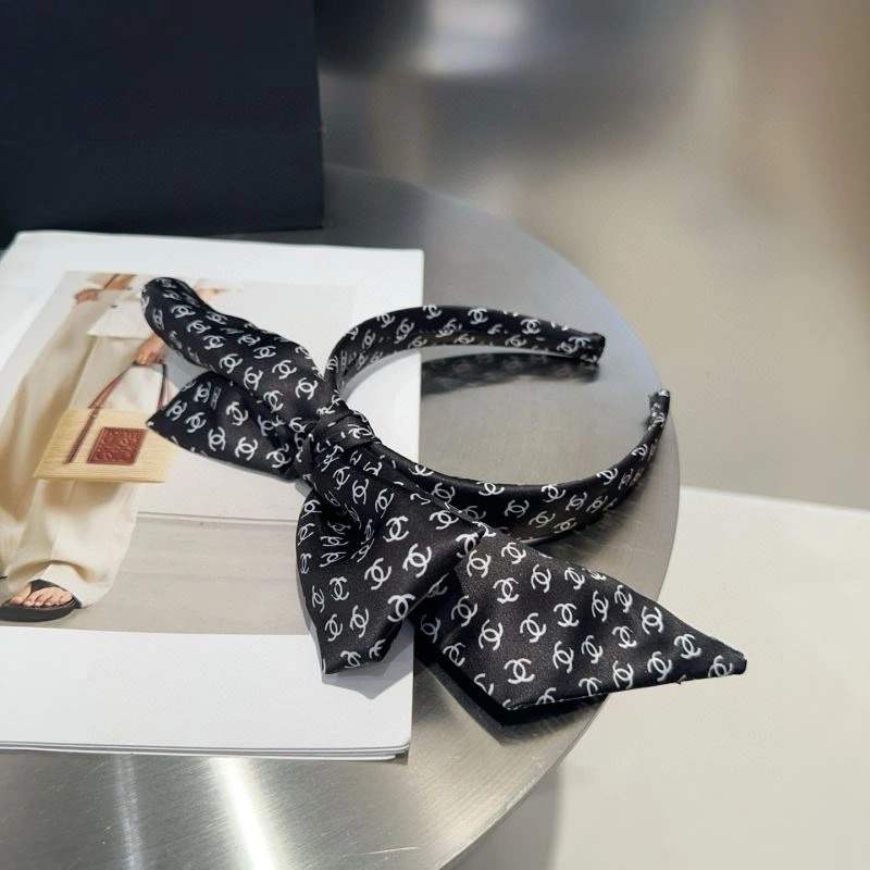 Value-priced Chanel Hair Hoop