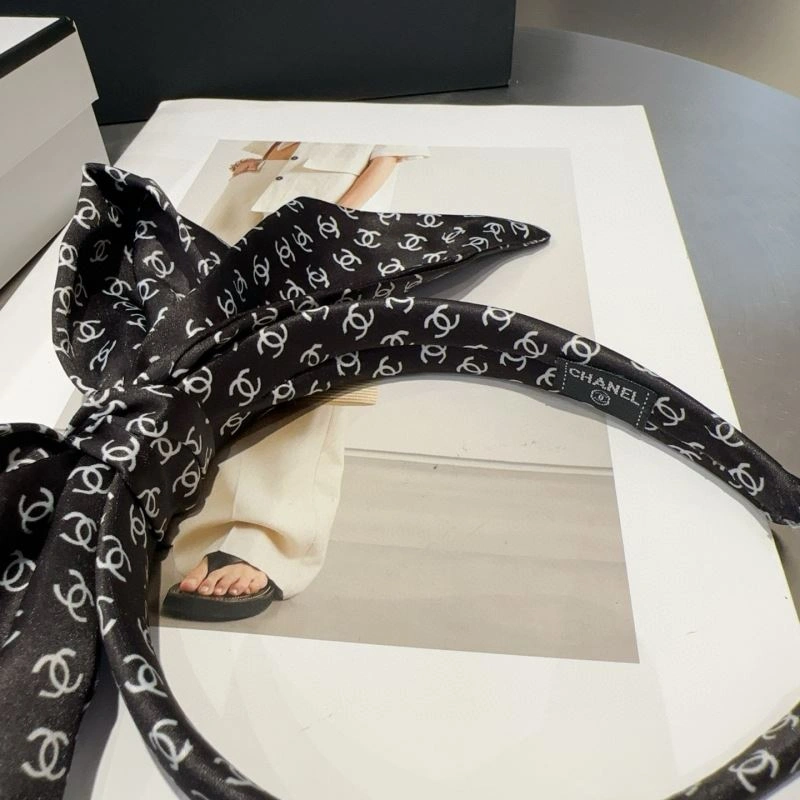 Value-priced Chanel Hair Hoop