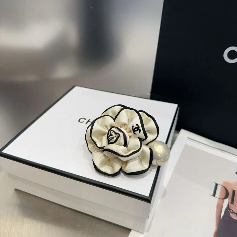 High fidelity Chanel Hair Hoop