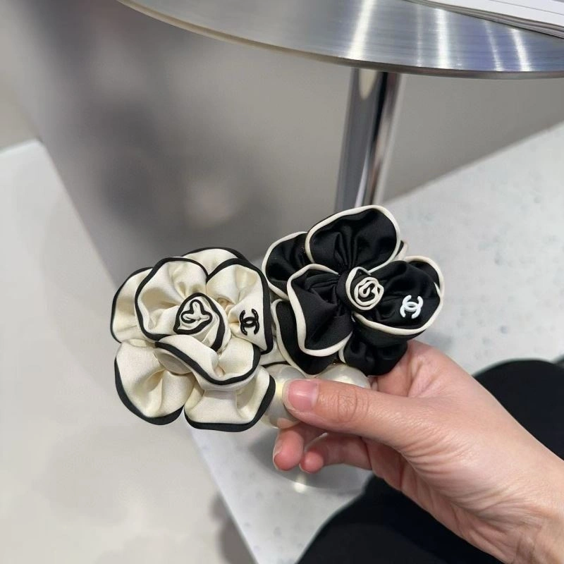 High fidelity Chanel Hair Hoop