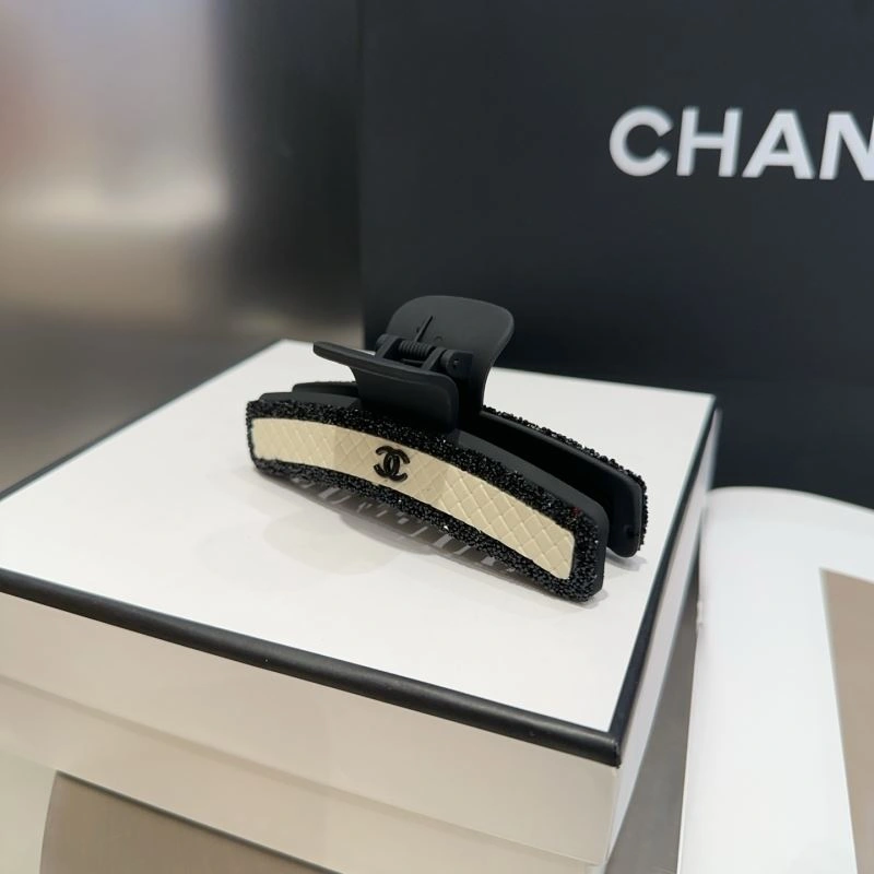 Discounted Chanel Hair Hoop
