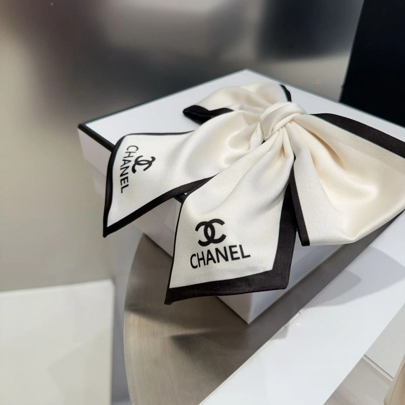 Official Chanel Hair Hoop