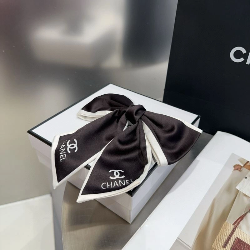 Value-priced Chanel Hair Hoop