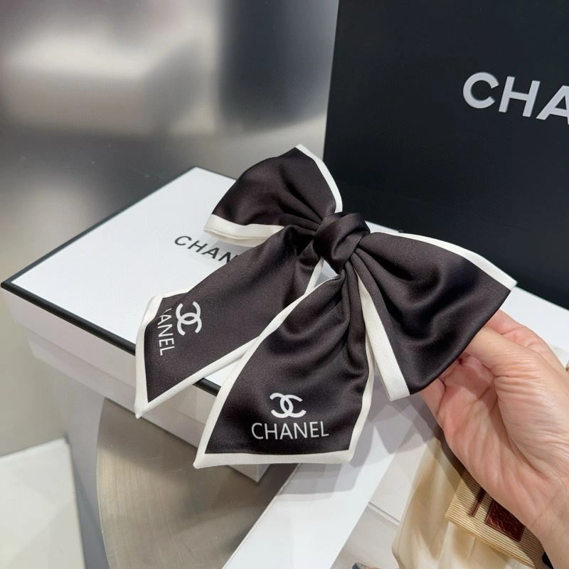 Value-priced Chanel Hair Hoop