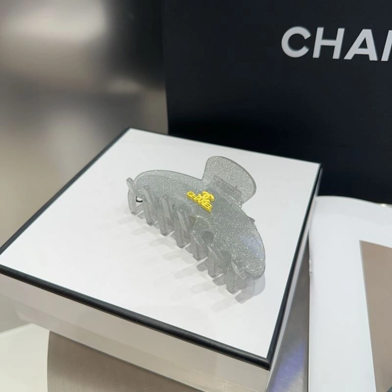 Value-priced Chanel Hair Hoop
