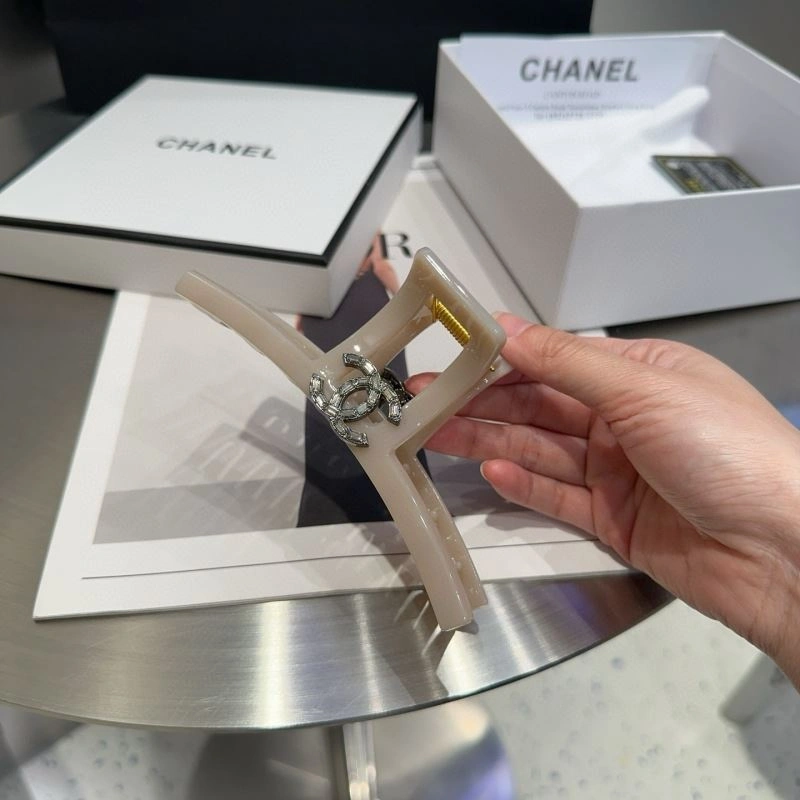 Accurate model Chanel Hair Hoop