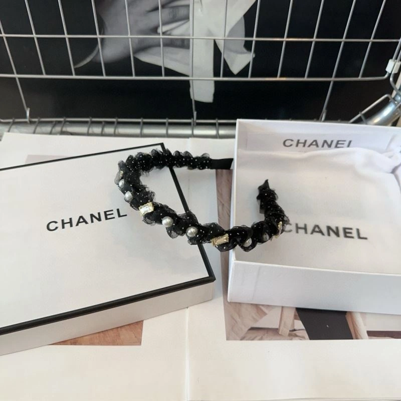 Low-cost Chanel Hair Hoop