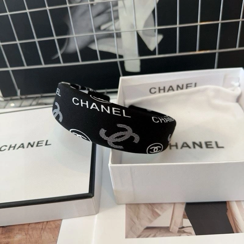 Value-priced Chanel Hair Hoop