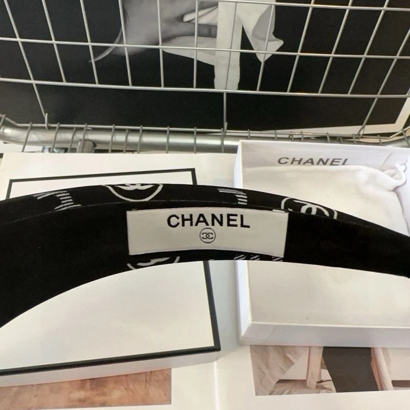 Value-priced Chanel Hair Hoop