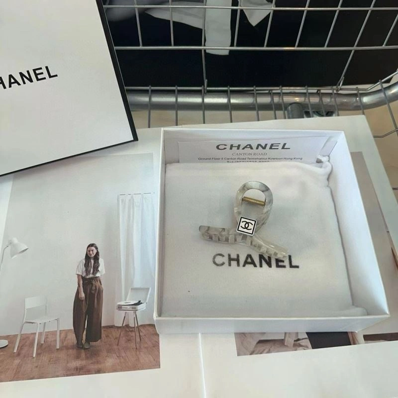 Economical Chanel Hair Hoop