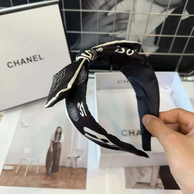 Accurate model Chanel Hair Hoop