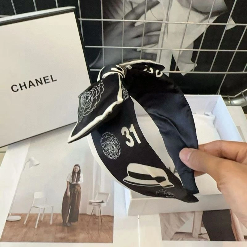 Accurate model Chanel Hair Hoop