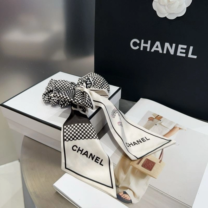 High fidelity Chanel Hair Hoop