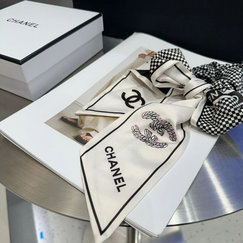 High fidelity Chanel Hair Hoop