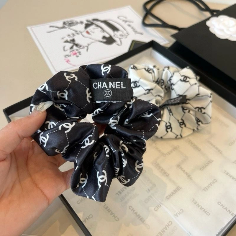 Top match Chanel Hair Hoop