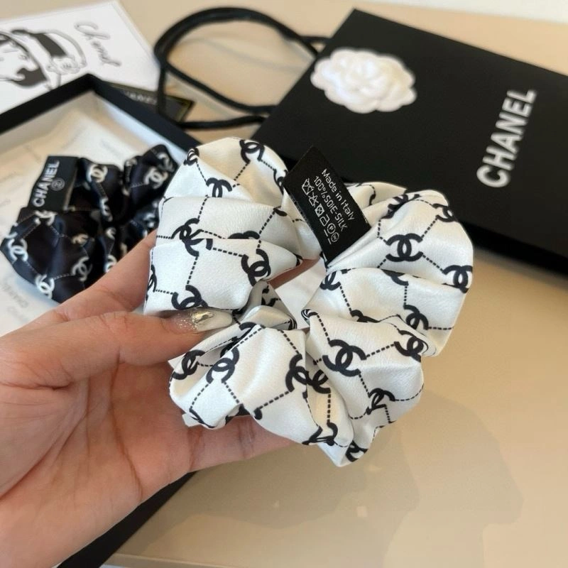 Top match Chanel Hair Hoop