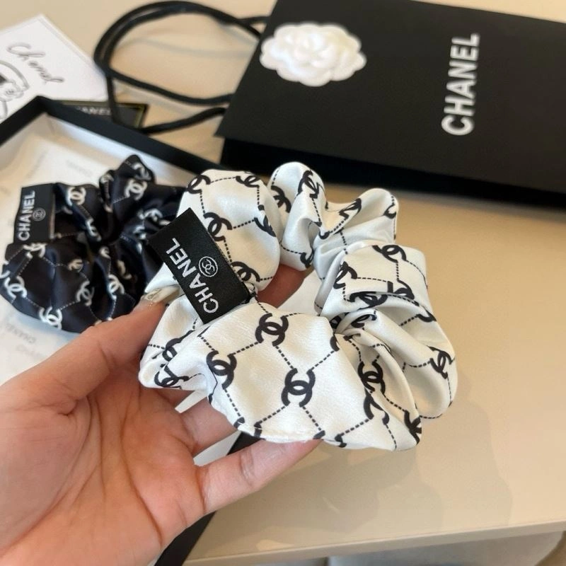 Top match Chanel Hair Hoop