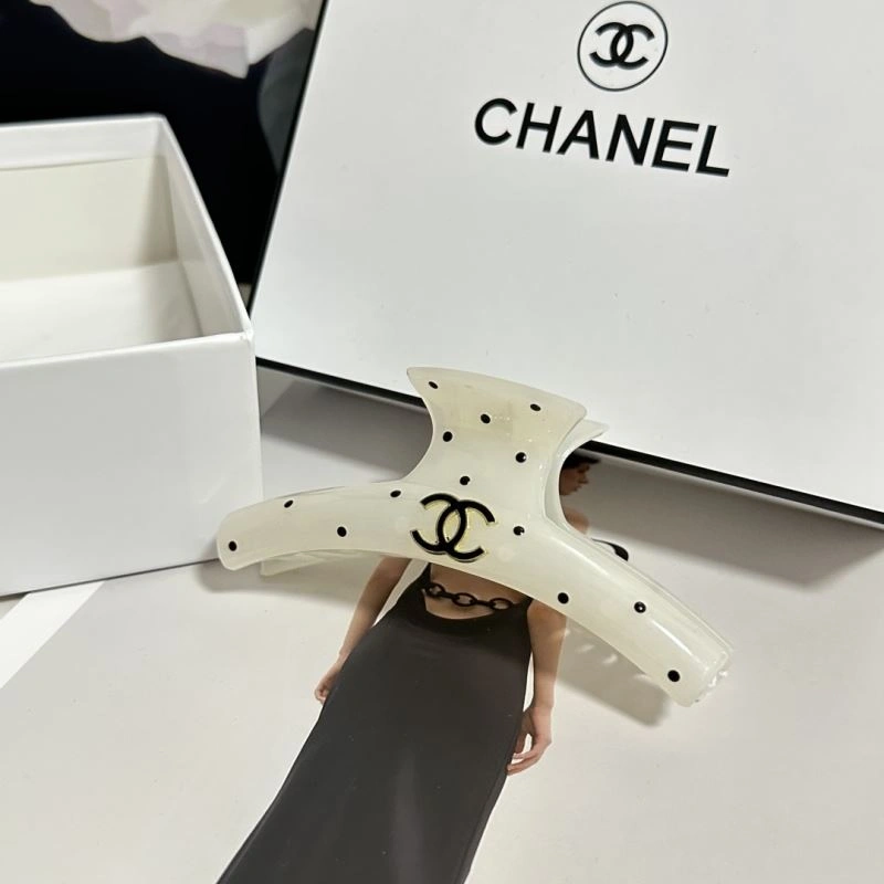 Value-priced Chanel Hair Hoop