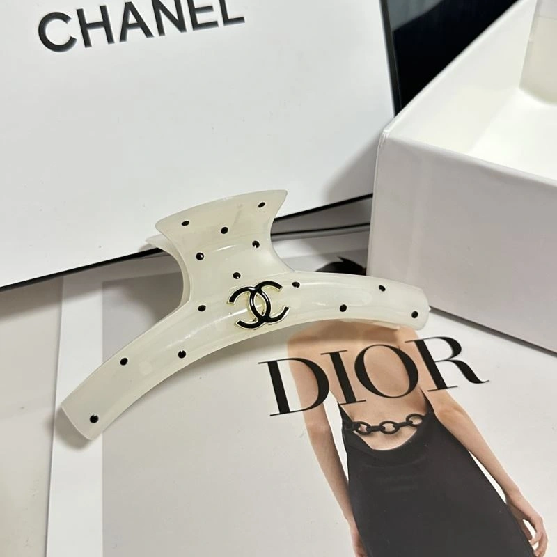 Value-priced Chanel Hair Hoop