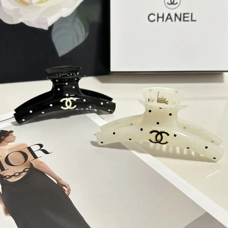 Value-priced Chanel Hair Hoop