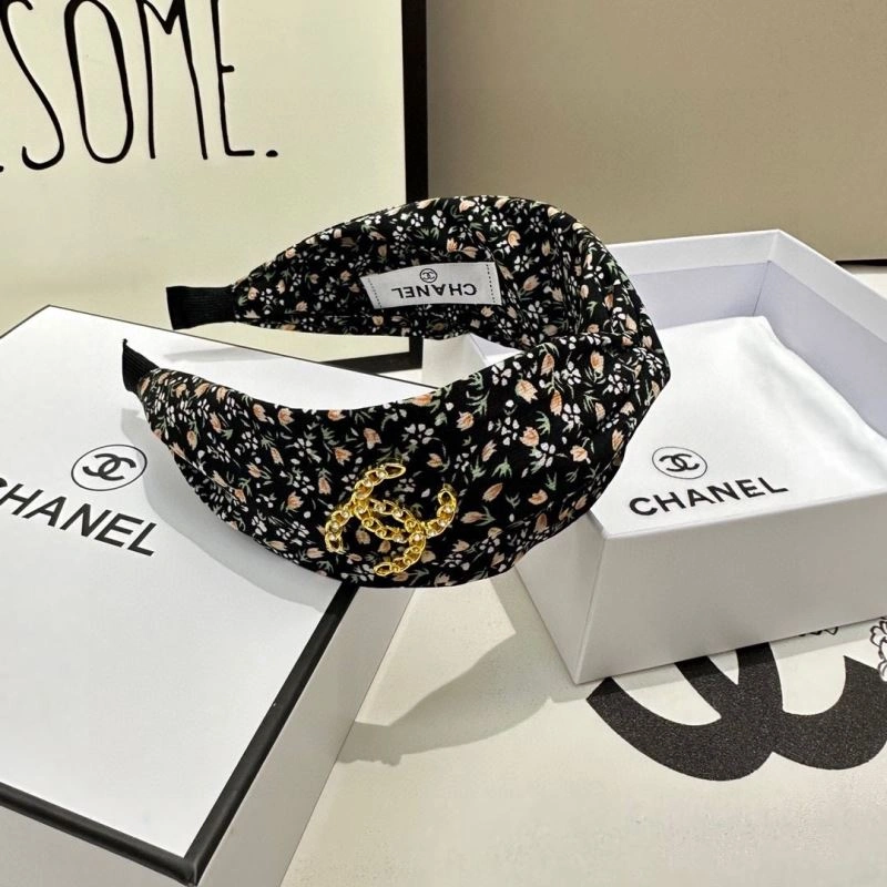 Top match Chanel Hair Hoop