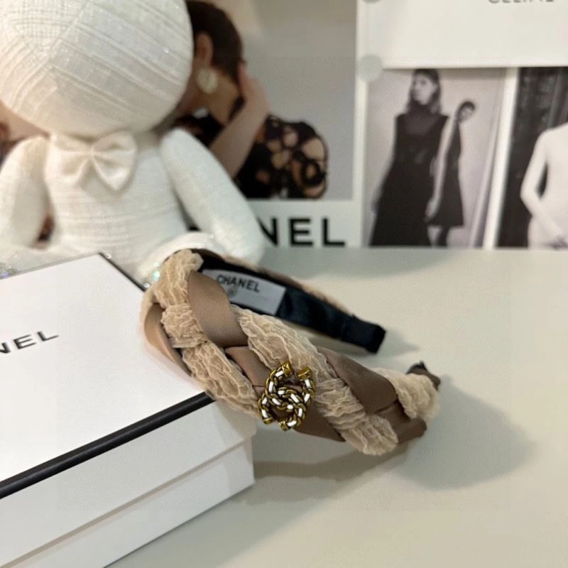 Value-priced Chanel Hair Hoop