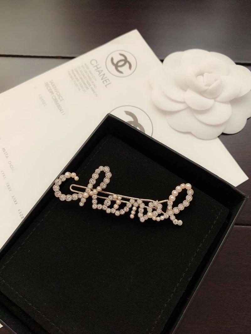 Top mirror Chanel Hairpins