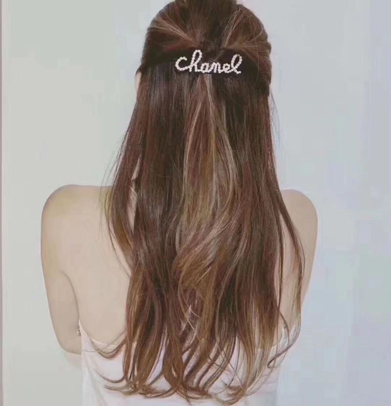 Top mirror Chanel Hairpins