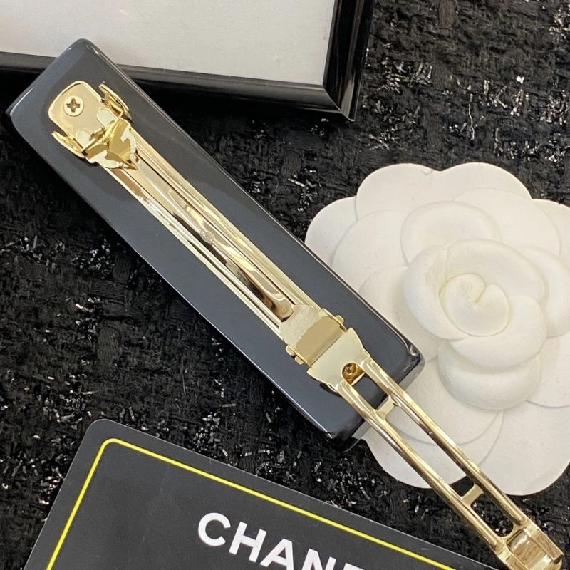 Discounted Chanel Hairpins