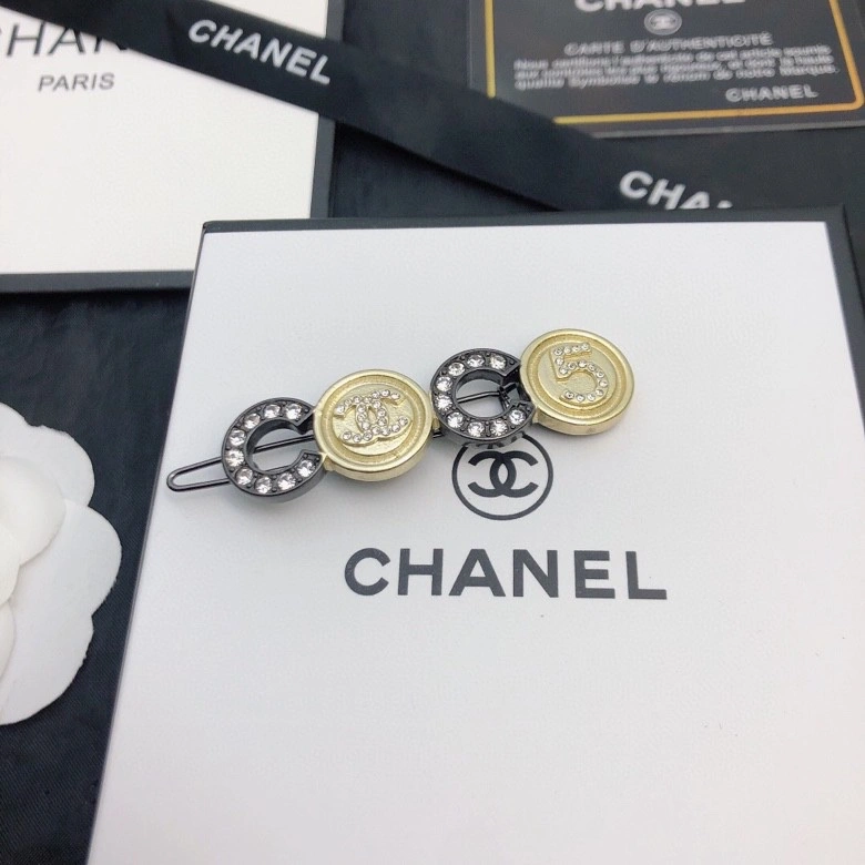 Top mirror Chanel Hairpins