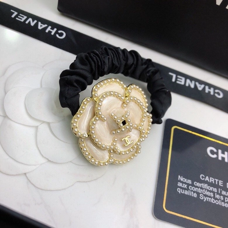 Brand-authenticated Chanel Hairpins