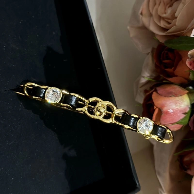 Cut-rate Chanel Hairpins