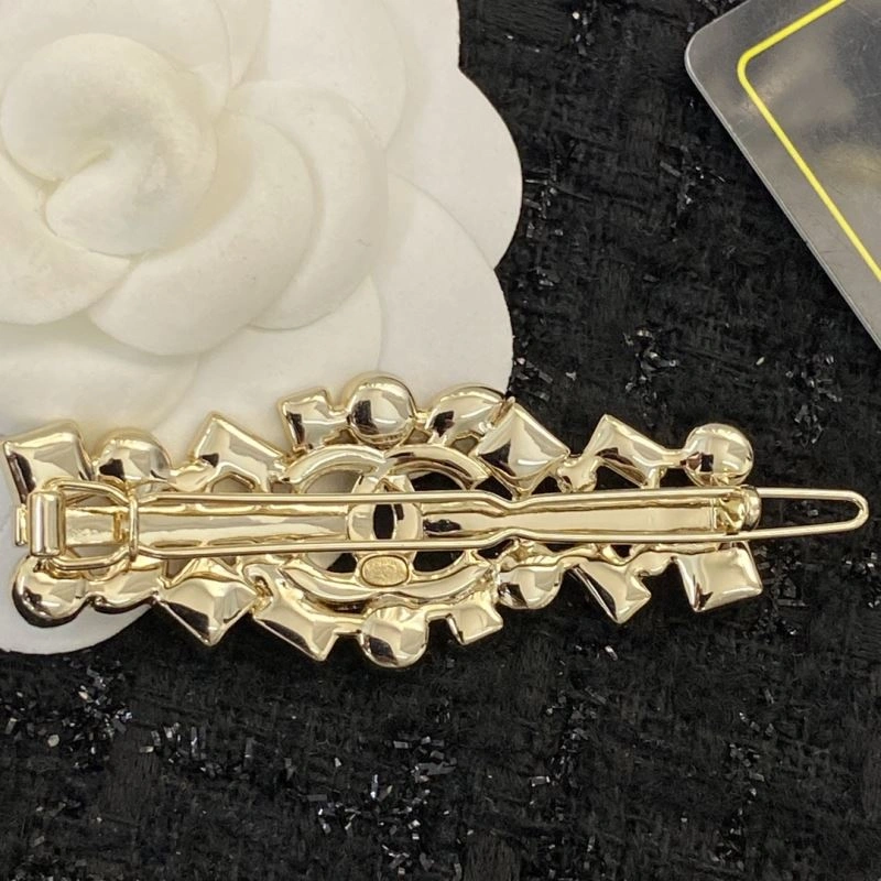 Top mirror Chanel Hairpins
