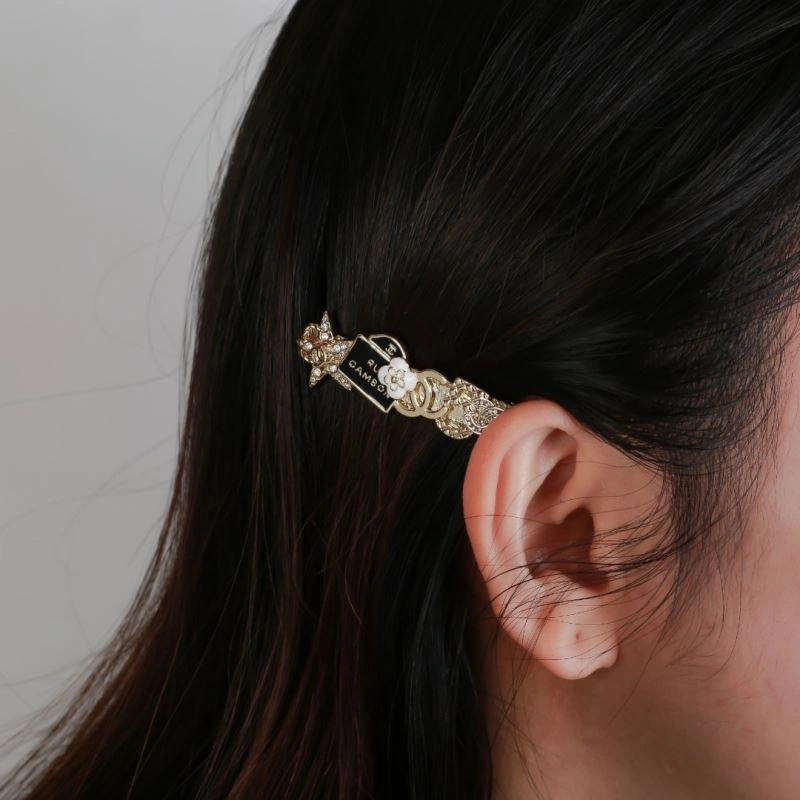 Top mirror Chanel Hairpins