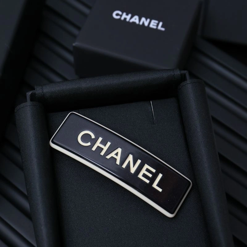 Discounted Chanel Hairpins