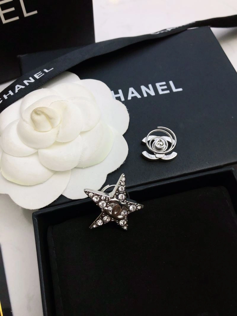 Brand-original Chanel Hairpins