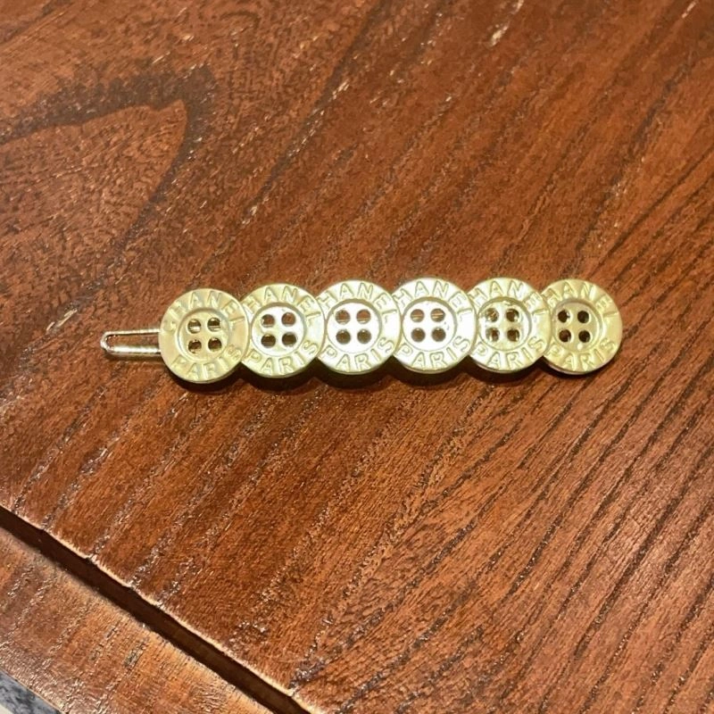 Economical Chanel Hairpins
