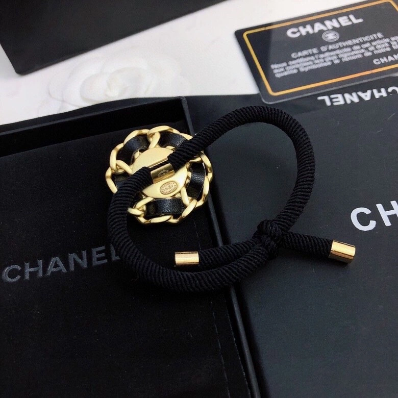 Top mirror Chanel Hairpins