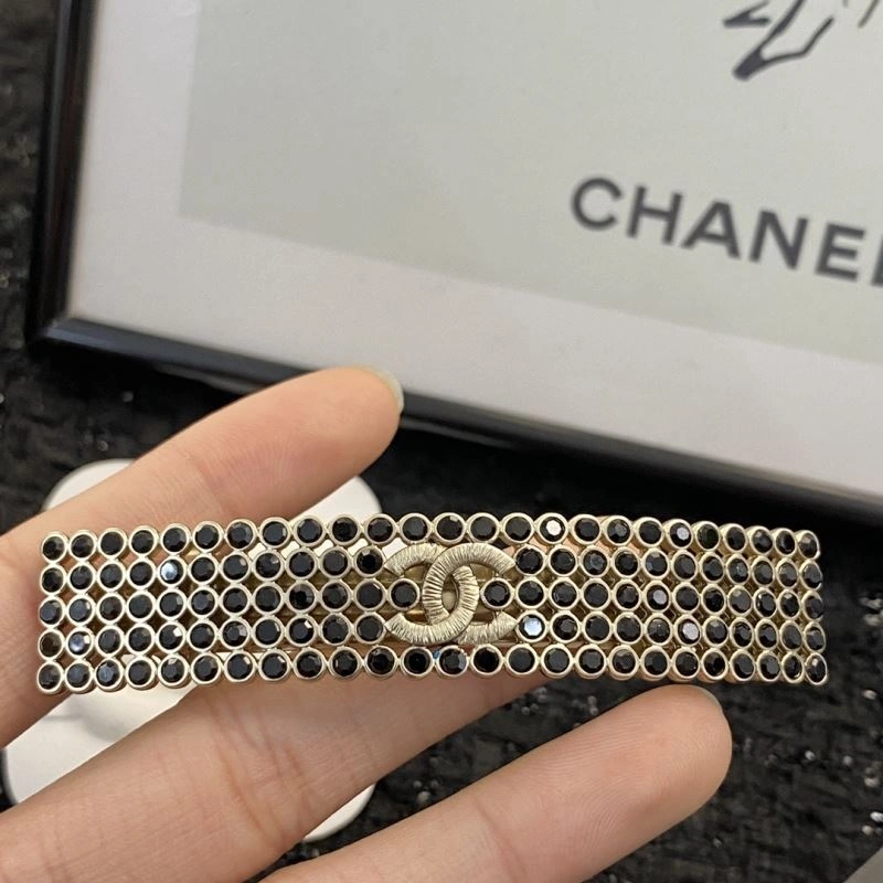 Cut-rate Chanel Hairpins