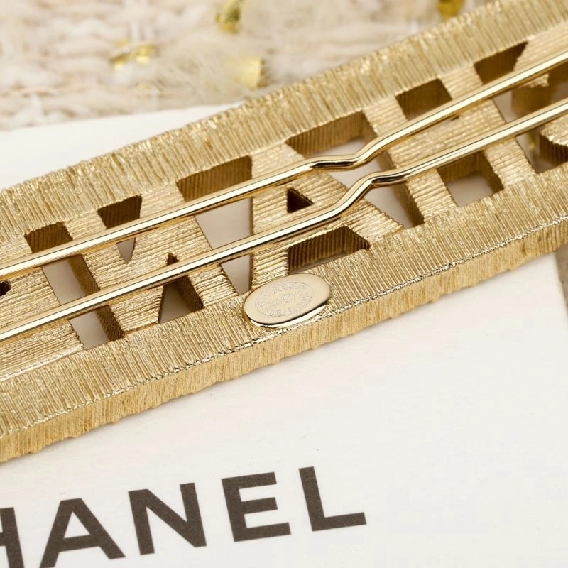 Cut-rate Chanel Hairpins