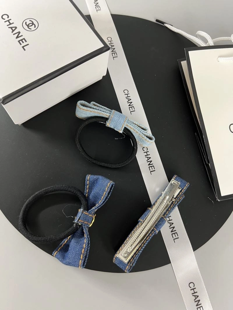 Top mirror Chanel Hairpins