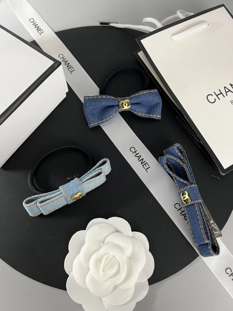 Top mirror Chanel Hairpins