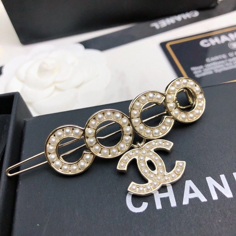Brand-authenticated Chanel Hairpins