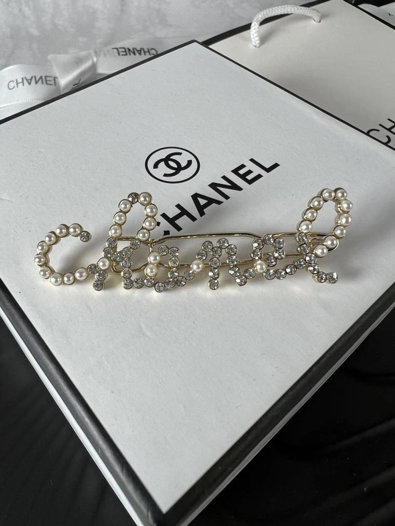 Discounted Chanel Hairpins