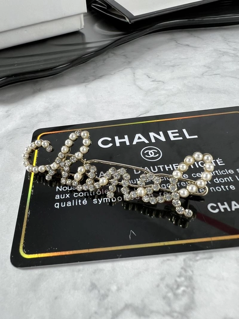 Discounted Chanel Hairpins