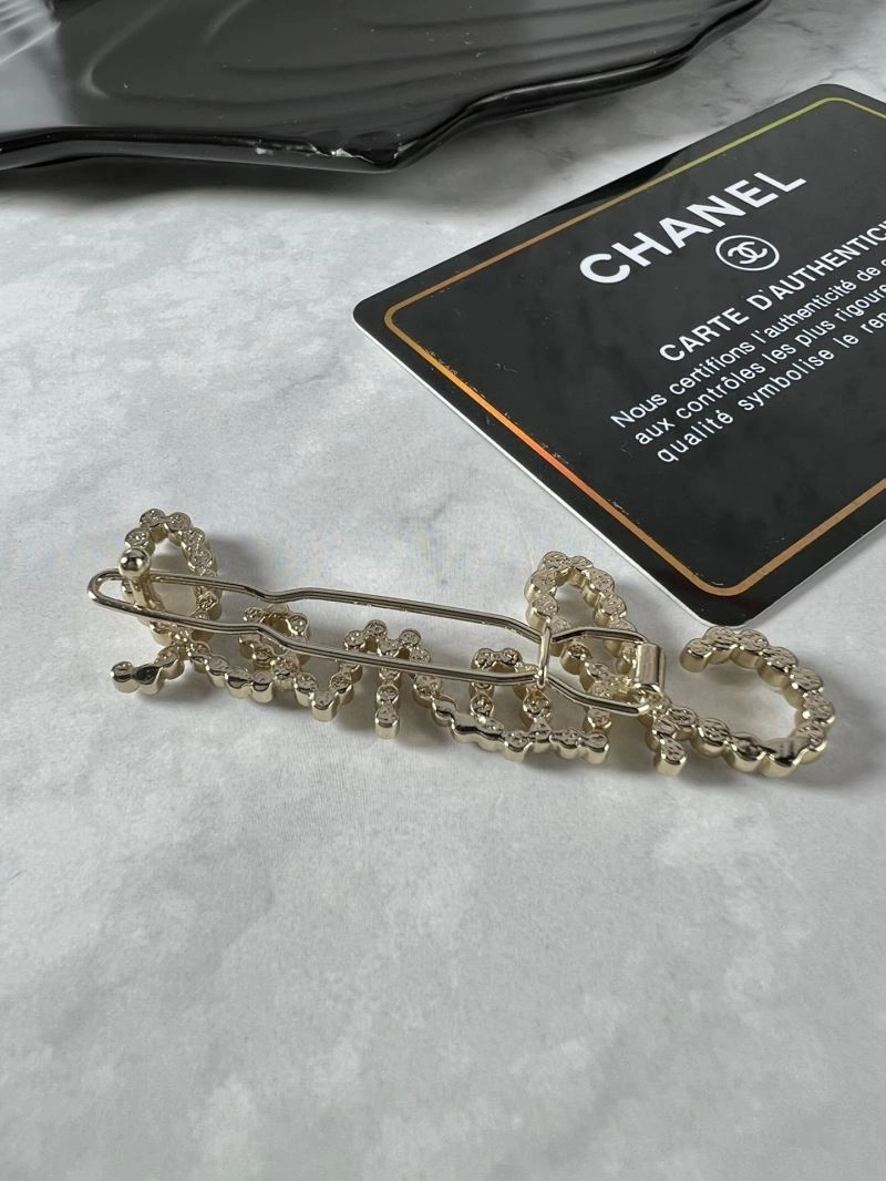 Discounted Chanel Hairpins