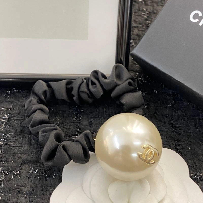 Brand-original Chanel Hairpins